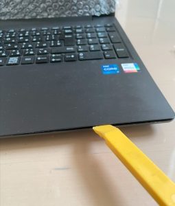NEC LAVIE Direct N15(S)ノートパソコンのSSDとメモリーを増設し NEC LAVIE Direct N15(S)ノートパソコンのSSDとメモリーを増設し
